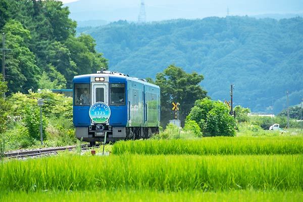 小海線「HIGH RAIL 1375」 - 佐久広域連合